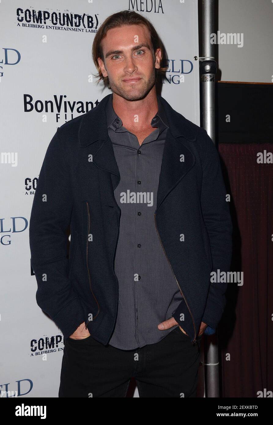 06 February 2014 - Beverly Hills, California - Greg Duke. Arrivals for ...