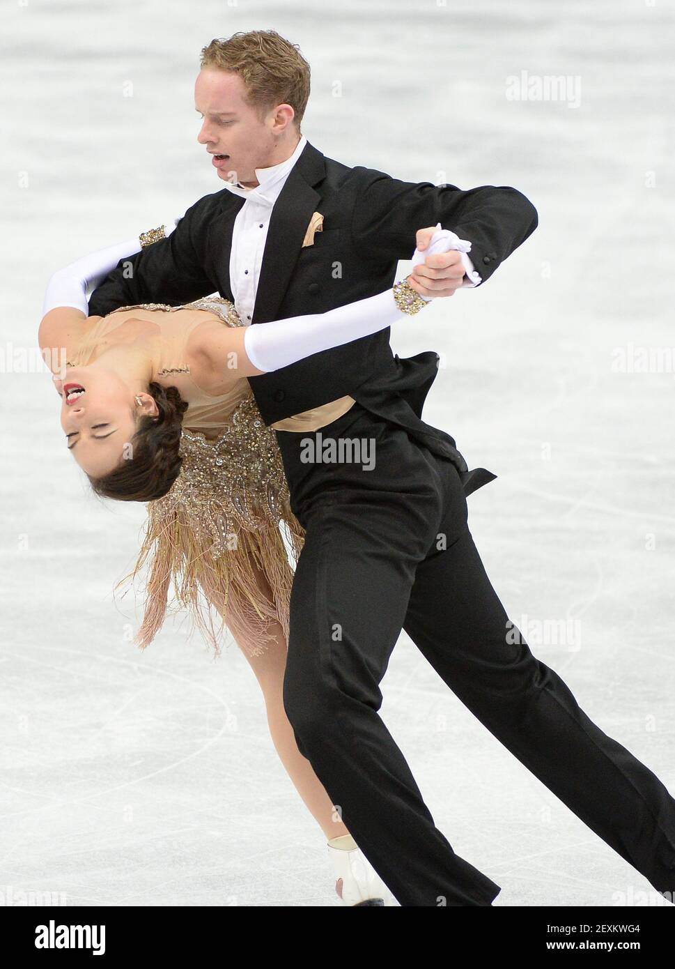 The USA's Madison Chock and Evan Bates perform their short dance during ...