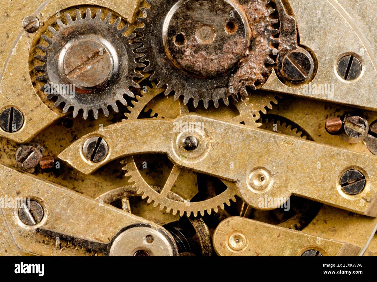 Rusted clock cogs hi-res stock photography and images - Alamy