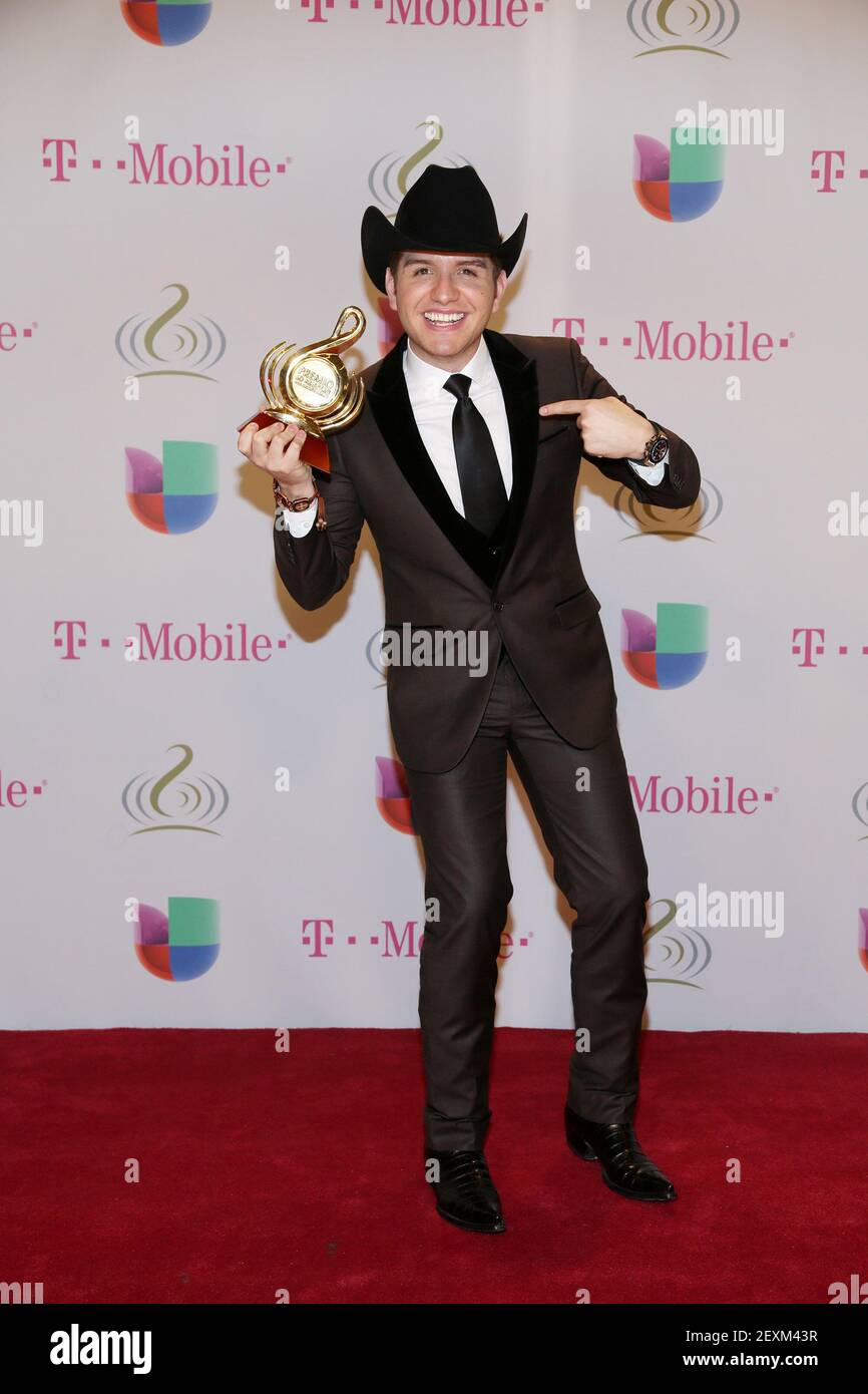 El Dasa attends Premio Lo Nuestro a la Musica Latina 2014 at American ...
