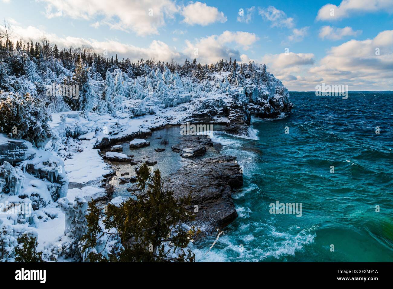 Indian Head Cove & The Grotto Bruce Peninsula National Park Tobermory ...