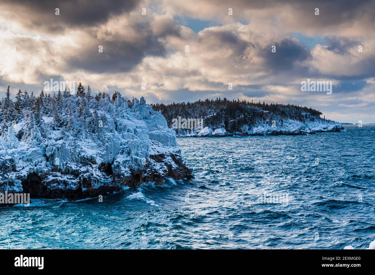 Indian Head Cove & The Grotto Bruce Peninsula National Park Tobermory ...