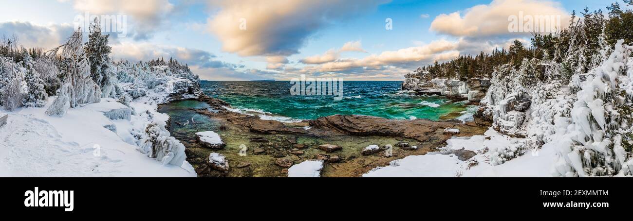 Indian Head Cove & The Grotto Bruce Peninsula National Park Tobermory ...