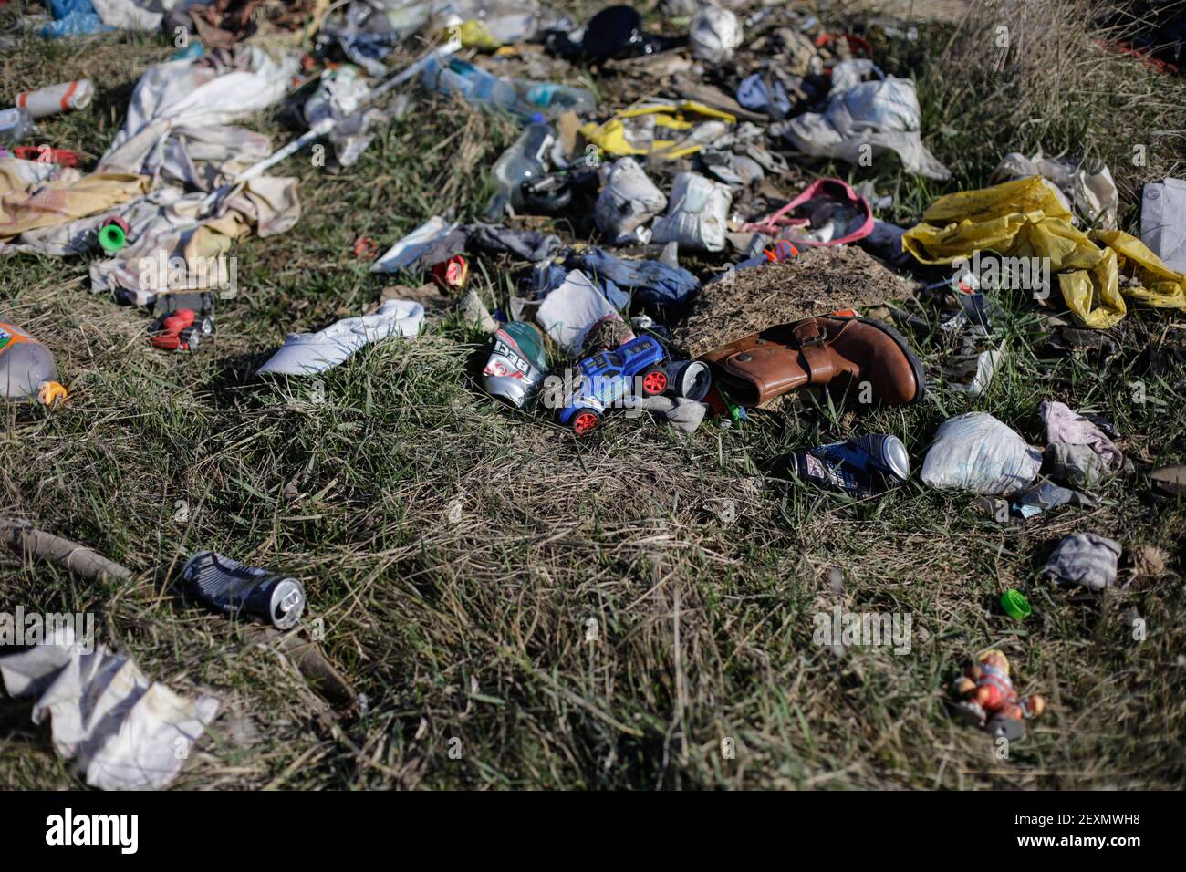 Collecting construction waste hi-res stock photography and images - Alamy