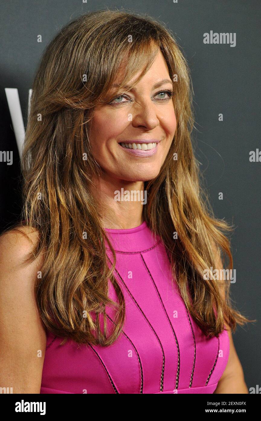 05 March 2014 - Hollywood, California - Allison Janney. Los Angeles ...