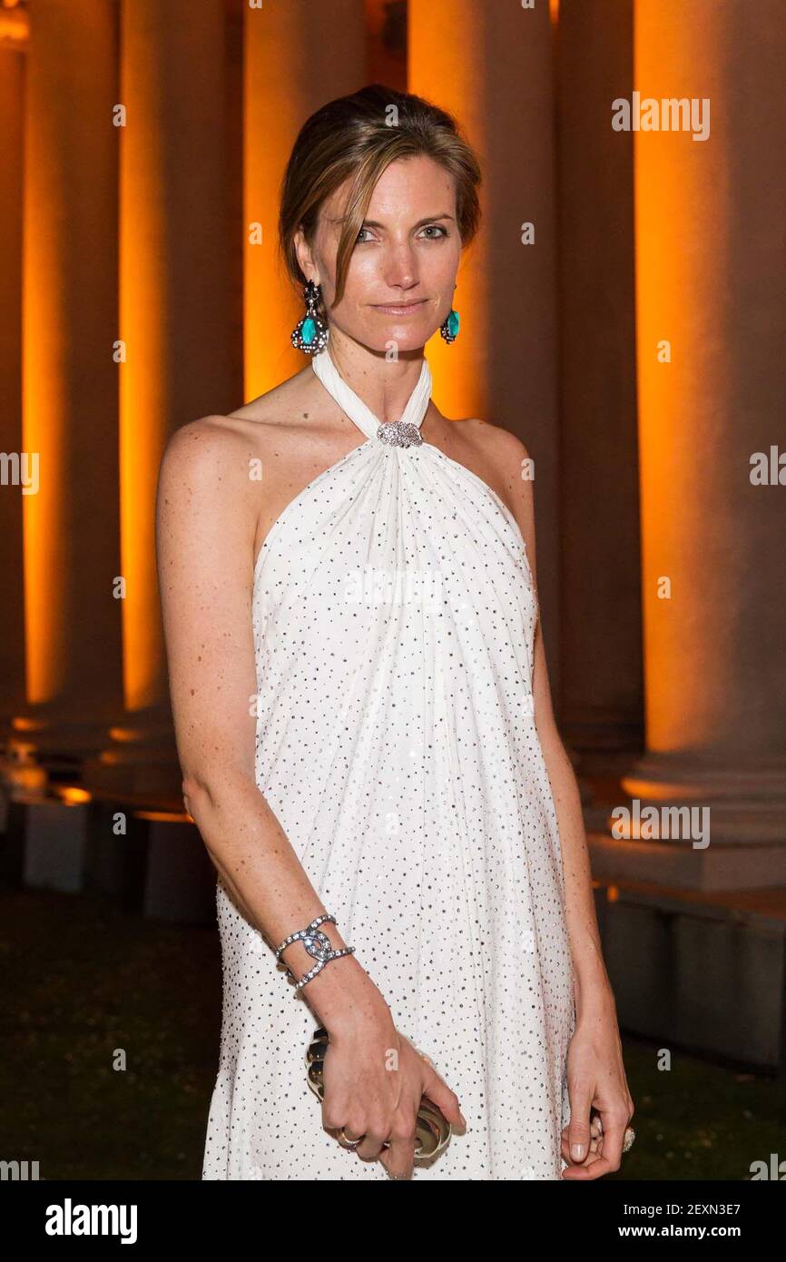 Ashley Wick at the FINE ART MUSEUM Hosts San Francisco's Annual MID WINTER GALA Sponsorred by ...