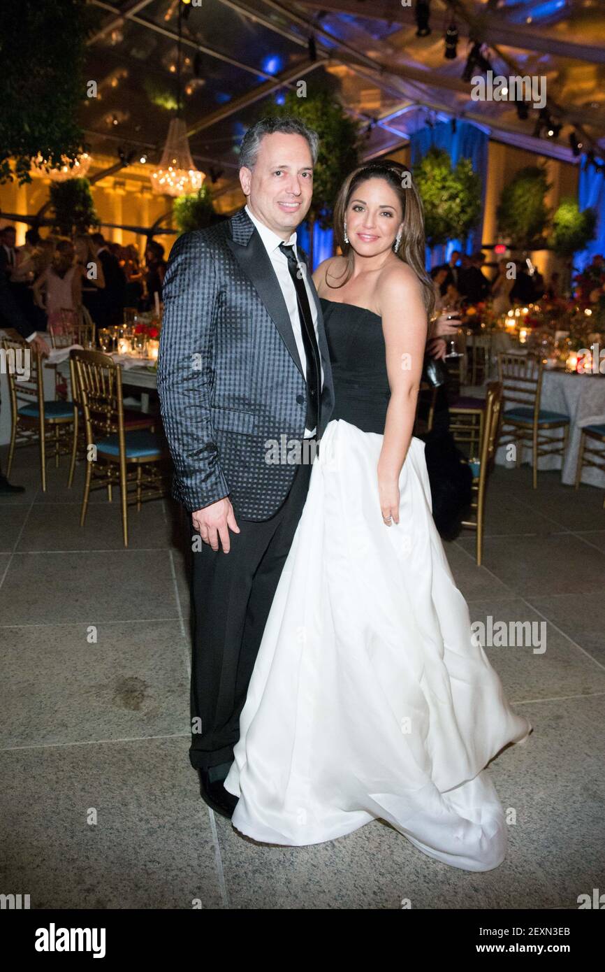 David Sacks, Jacqueline Sacks at the FINE ART MUSEUM Hosts San ...