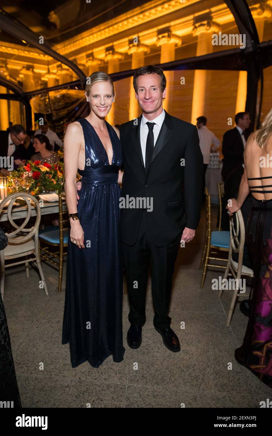 Katie Traina, Todd Traina at the FINE ART MUSEUM Hosts San Francisco's ...