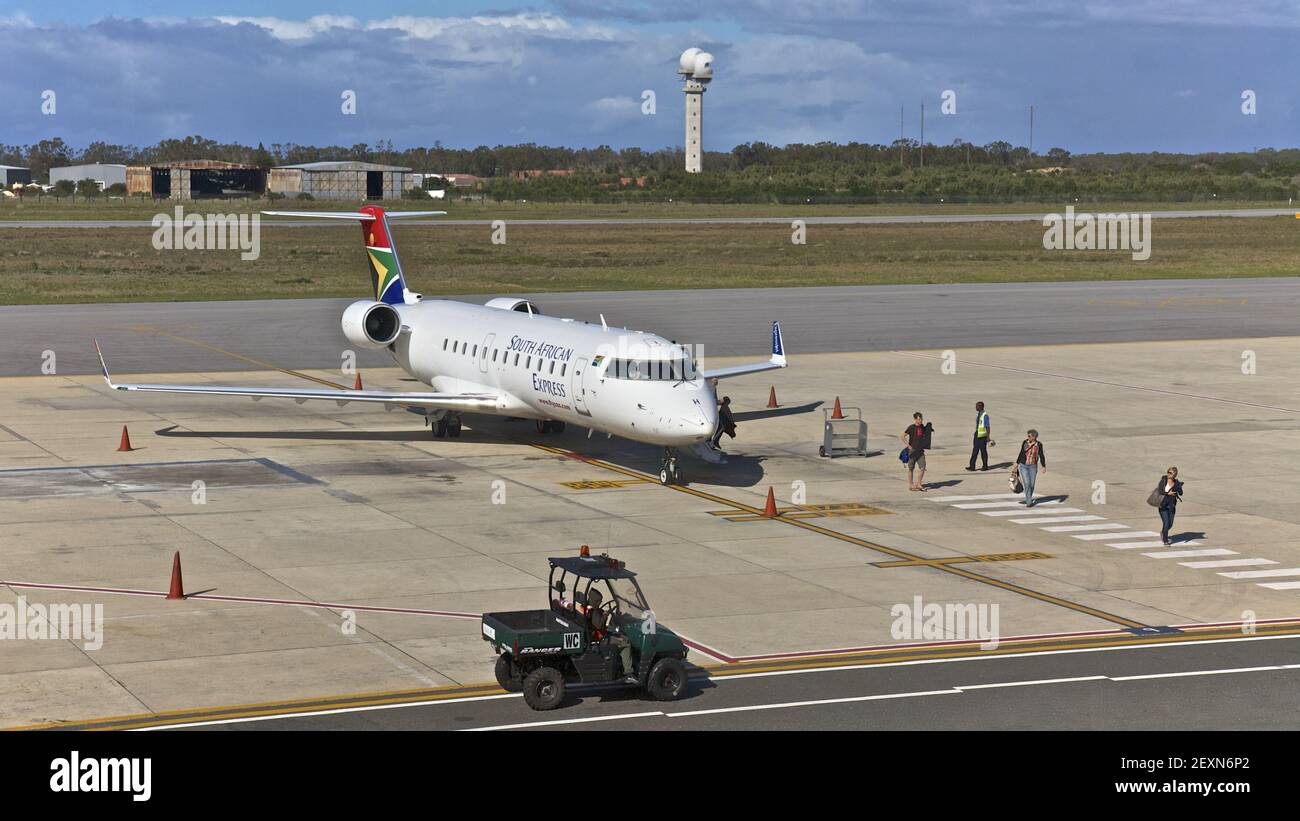 African plane hi-res stock photography and images - Alamy