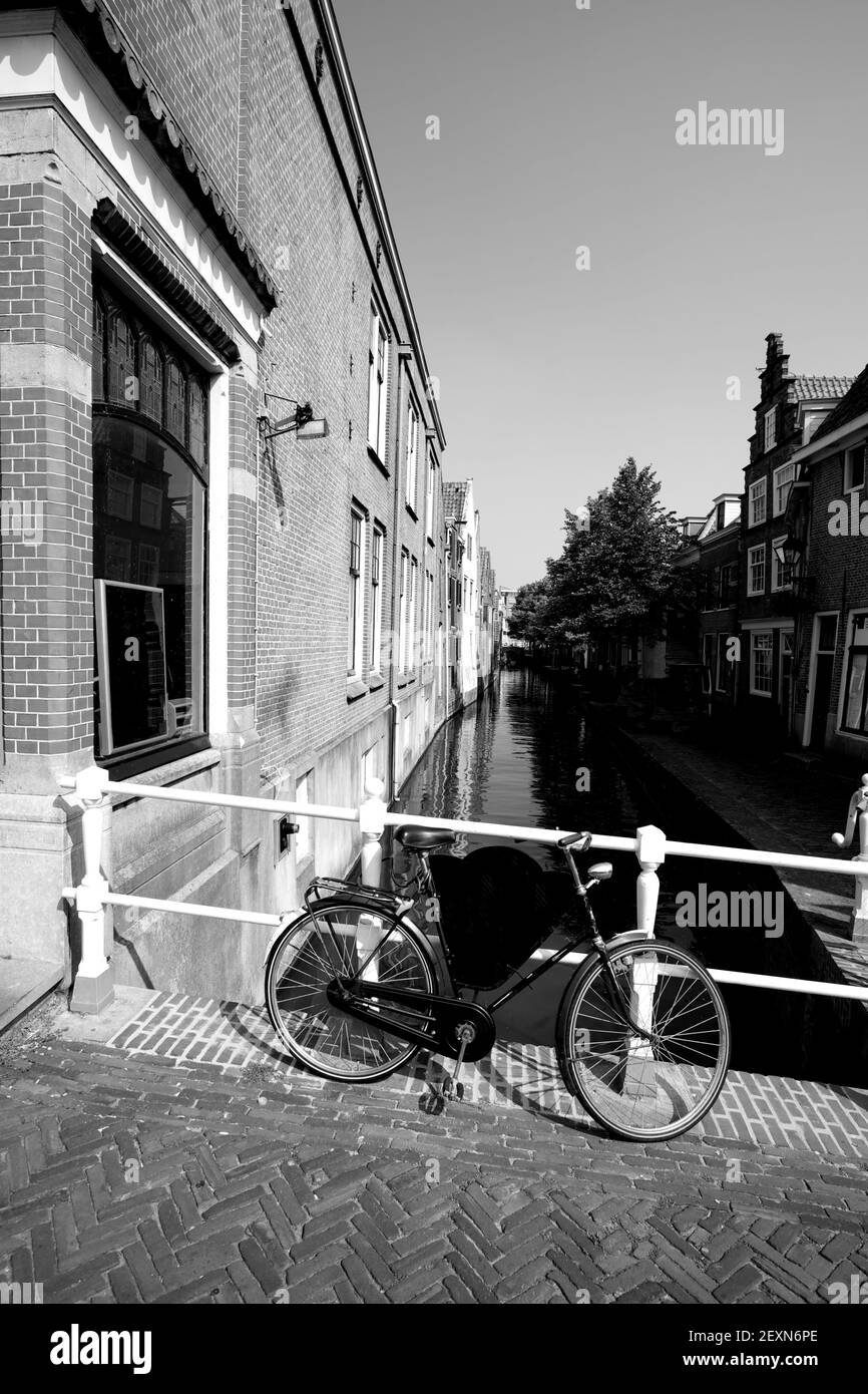 Romantic scene hi-res stock photography and images - Alamy