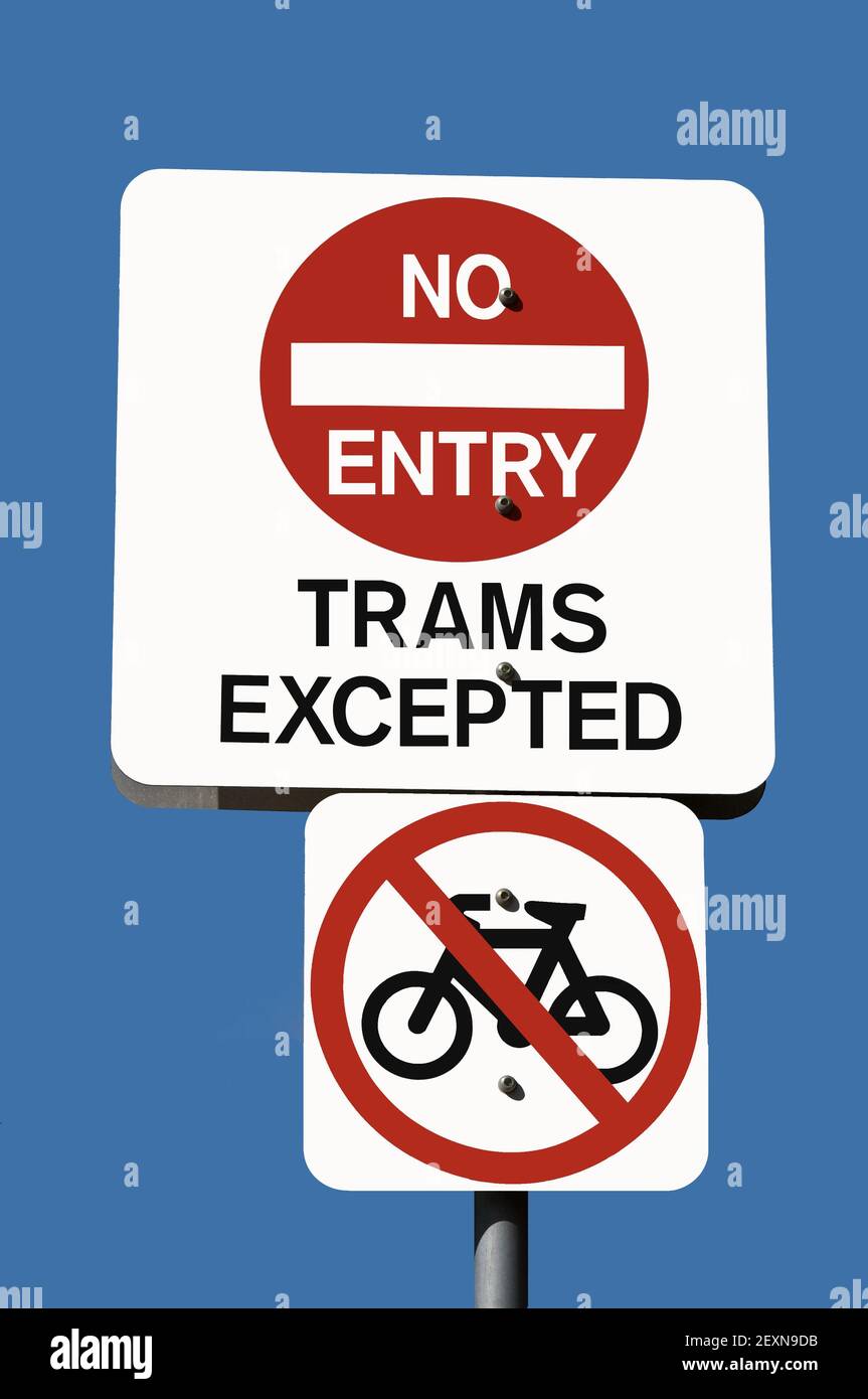 No entry for bikes hi-res stock photography and images - Alamy