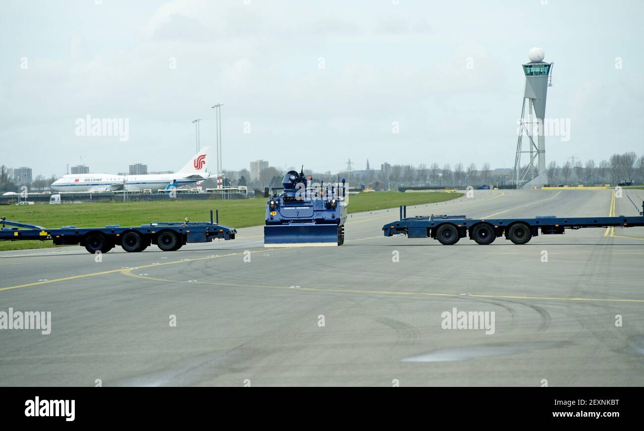 NETHERLANDS, SCHIPHOL March 22, 2014 - The runway the Polderbaan at ...