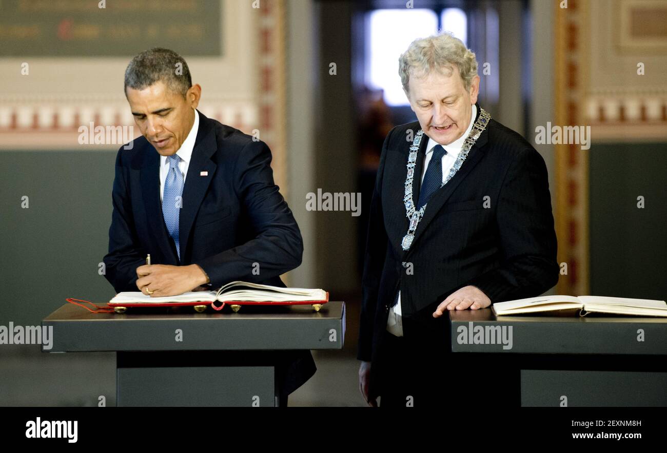 US President Barack Obama with Mark Rutte visits the Rijksmuseum in ...
