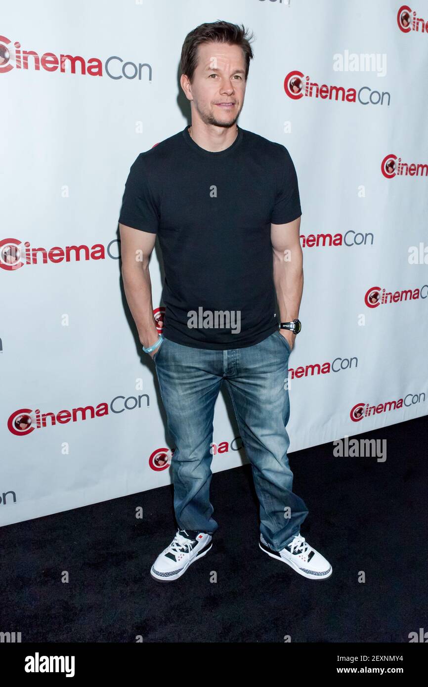 24 March 2014 - Las Vegas Nevada - Mark Wahlberg - arrivals at Opening ...