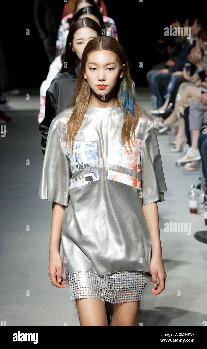 25 March 2014 - Seoul, South Korea : South Korean model runway during a ...