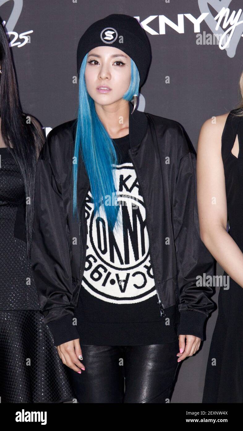 27 March 2014 - Seoul, South Korea : South Korean Sandra, member of K ...