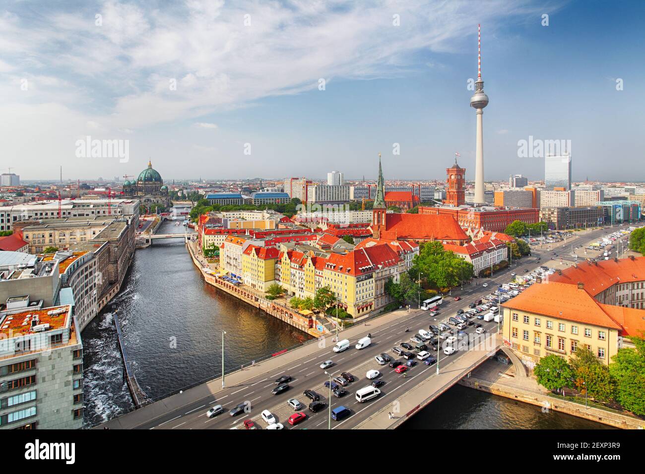 Berlin architecture skyline dusk hi-res stock photography and images ...