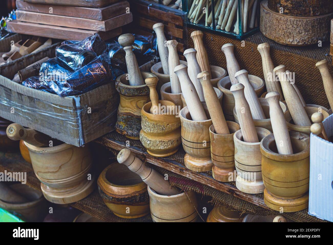 Carving handicraft products hi-res stock photography and images - Alamy