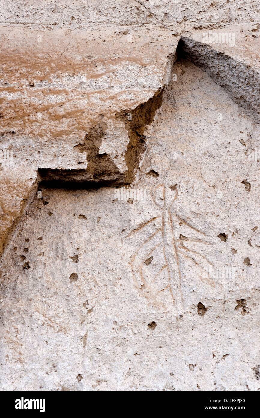 Lava Beds NM Petroglyph Point Pictopraphs Ancient Modoc Cliff Art Stock ...