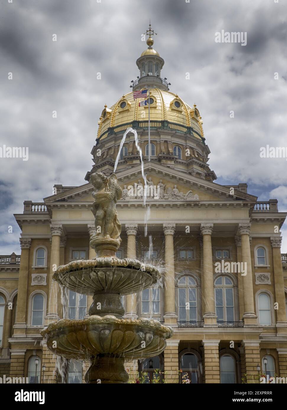 Iowa state house hi-res stock photography and images - Alamy
