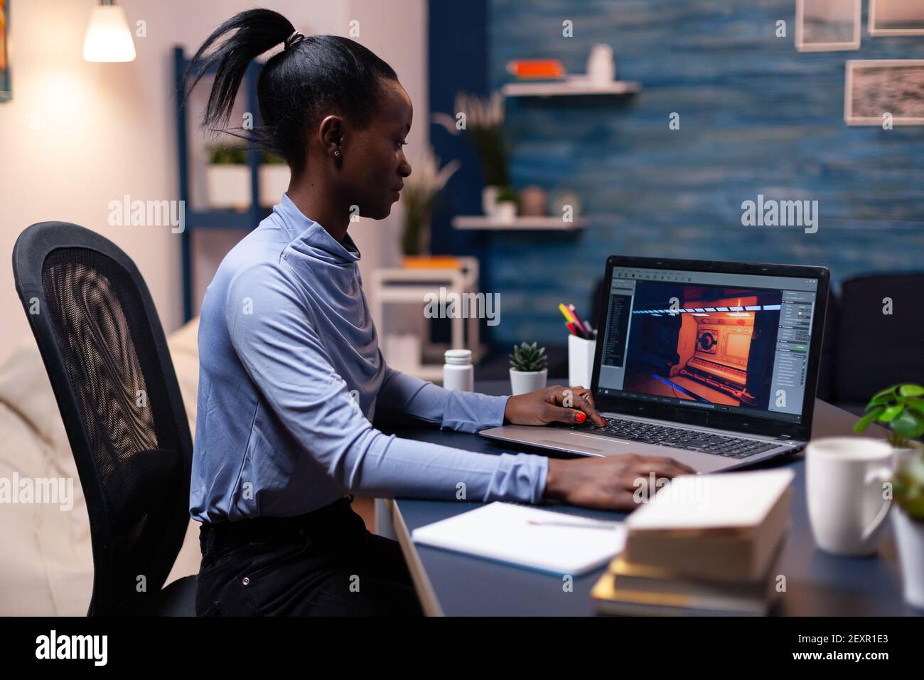 Video game testing hi-res stock photography and images - Alamy