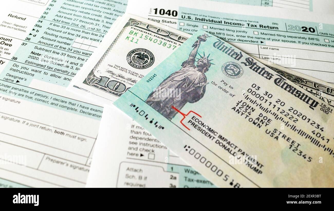 Return check hi-res stock photography and images - Alamy