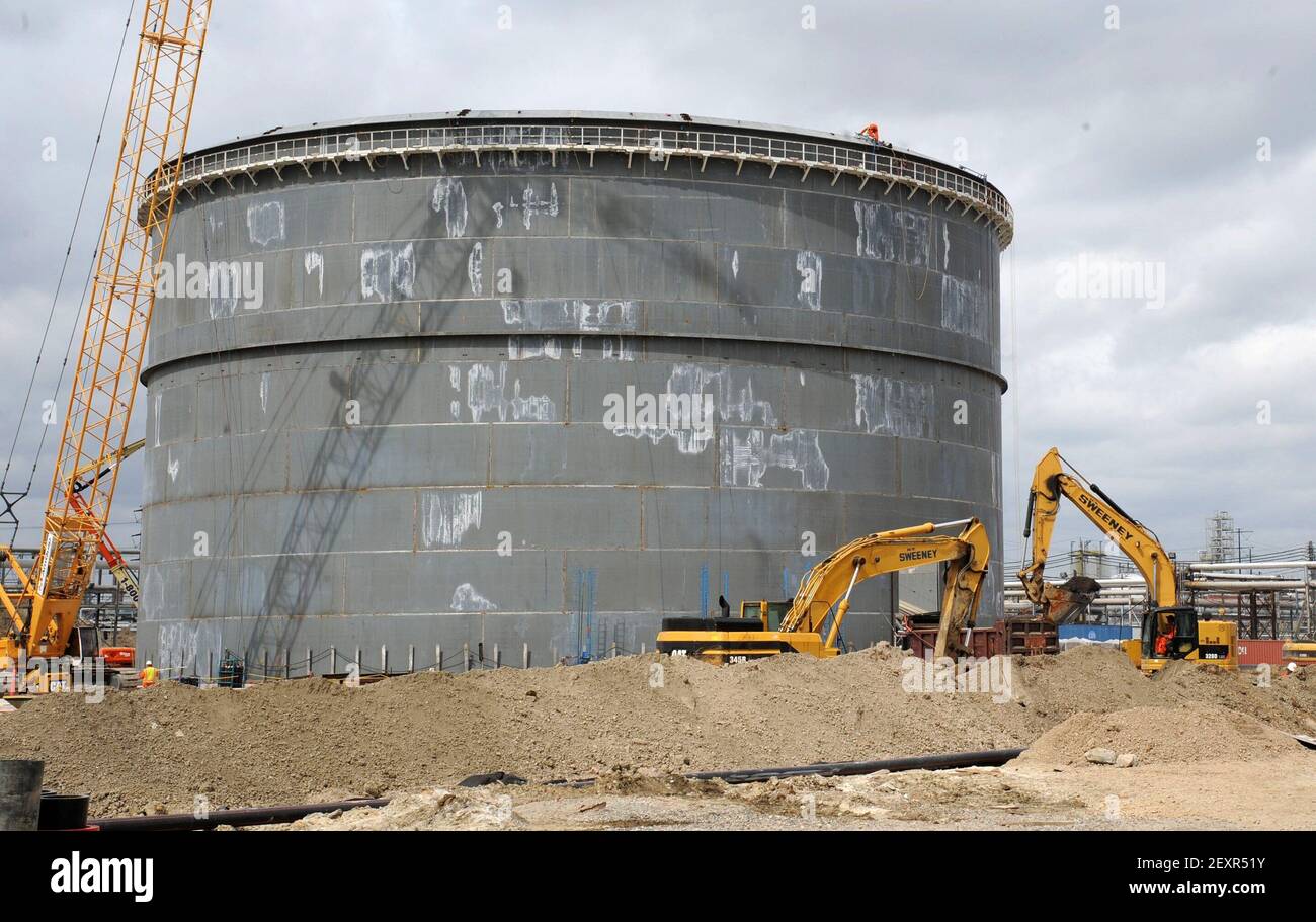 Sunoco is transforming it old petroleum refinery in Marcus Hook to one ...