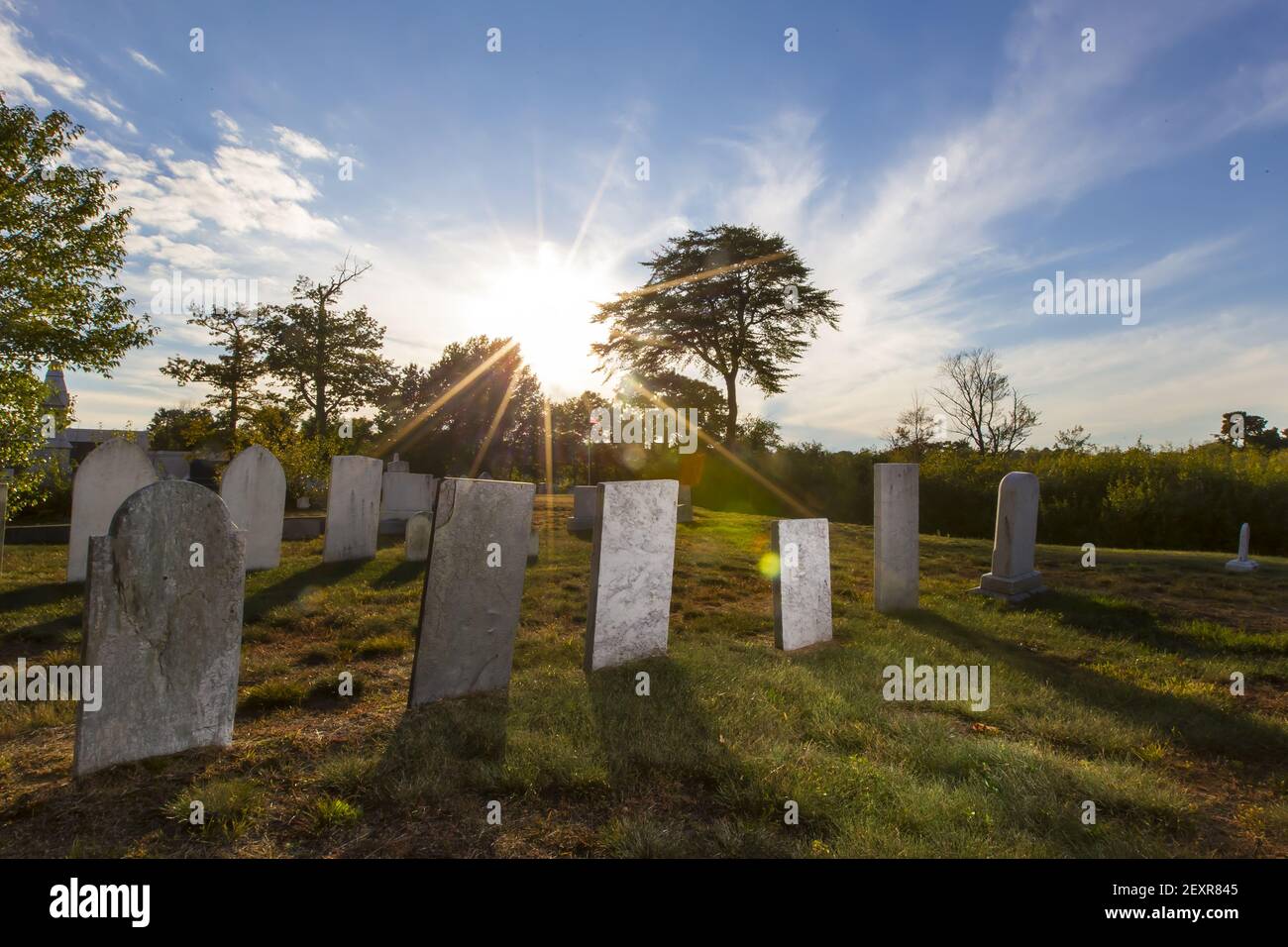 Serene cemetery scene hi-res stock photography and images - Alamy