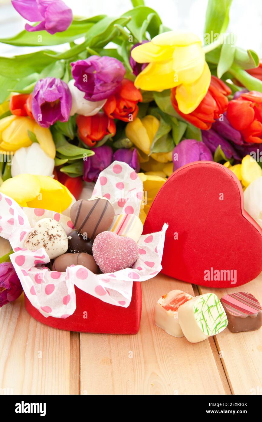 Colorful chocolates hi-res stock photography and images - Alamy