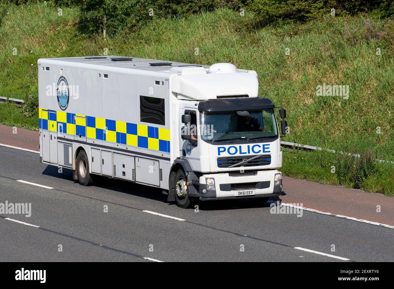 Police Underwater seach 2016 Volvo vehicle. North-west Heddlu Marine ...