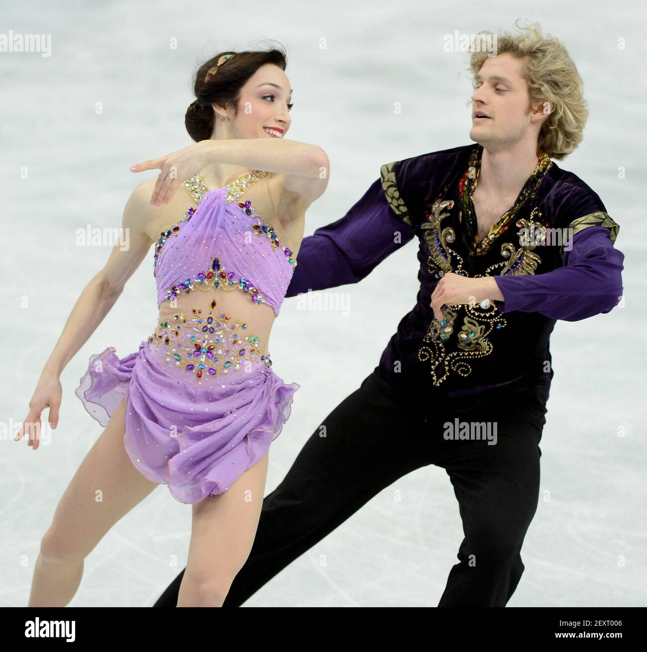 The USA's Meryl Davis and Charlie White perform to "Scheherazade ...
