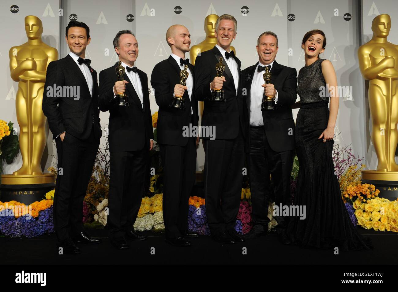 Presenters and Academy Award Winner Achievement in Visual Effects for ...