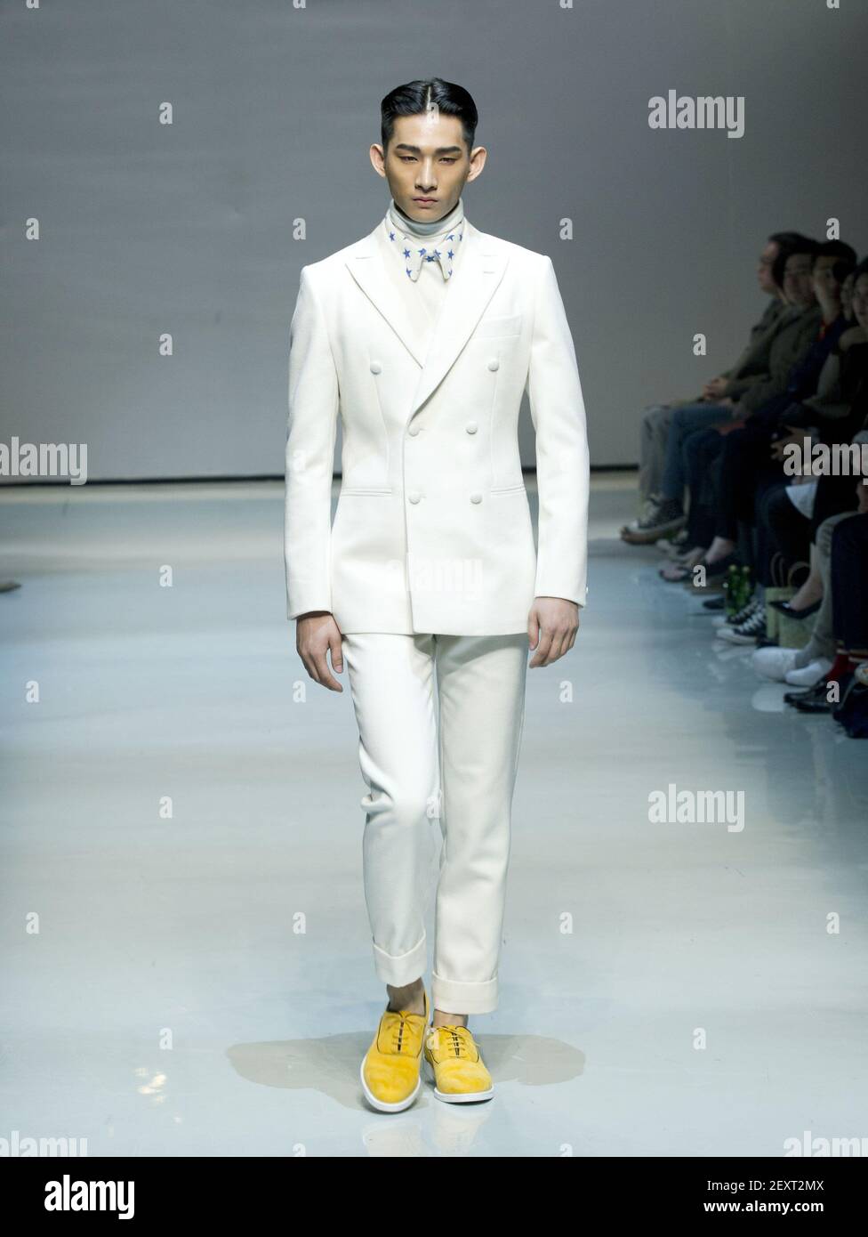 22 March 2014 - Seoul, South Korea : A model wears a creation South ...