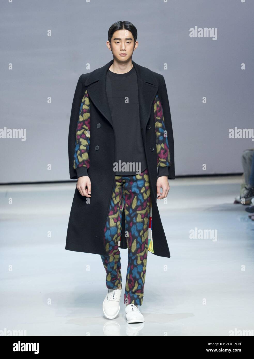 22 March 2014 - Seoul, South Korea : A model wears a creation South ...