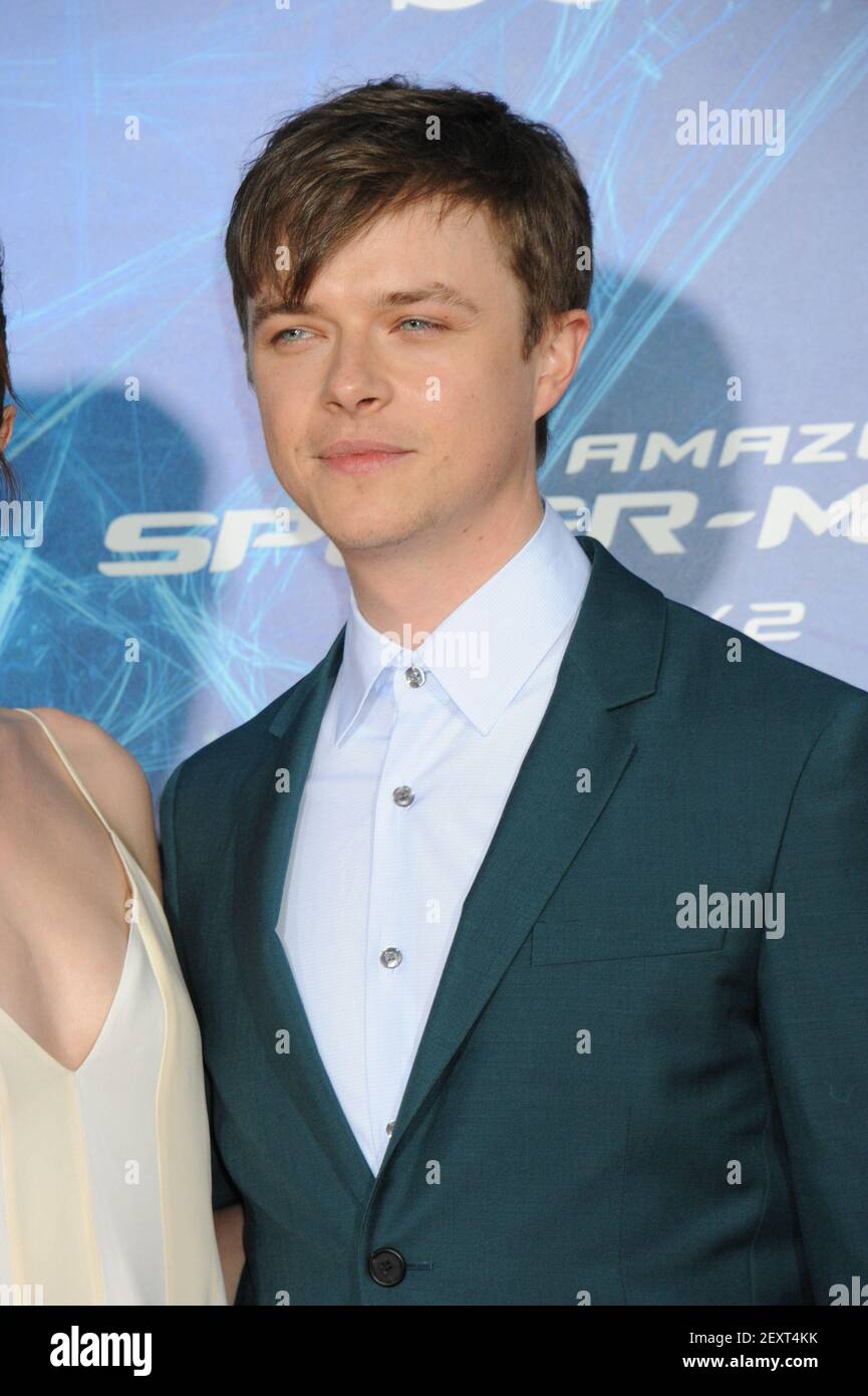 Dane dehaan spiderman 2 hi-res stock photography and images - Alamy