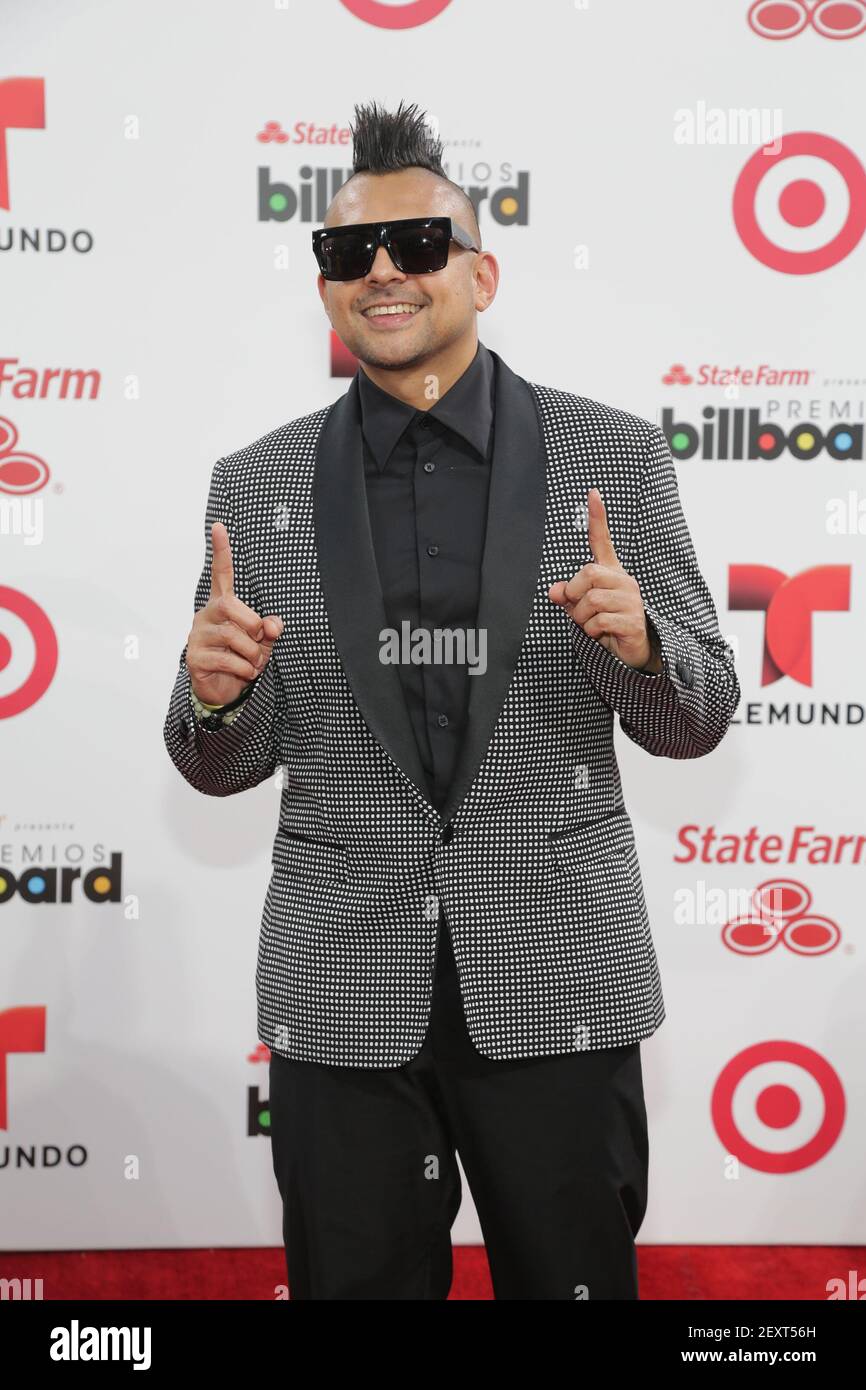 Sean Paul is seen at the Red Carpet Arrivals of Billboard Latin Music ...
