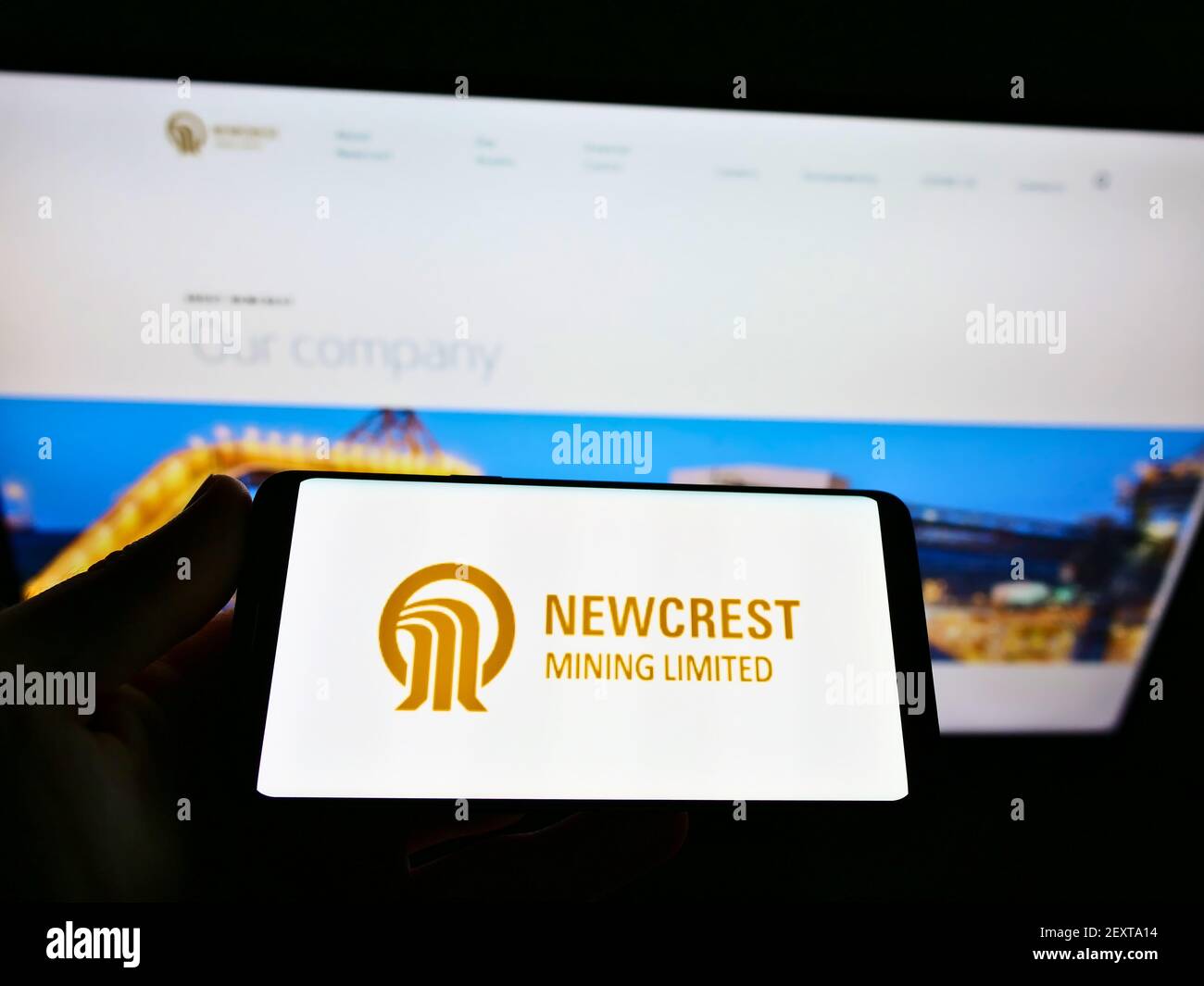 Gold industry and production hi-res stock photography and images - Alamy