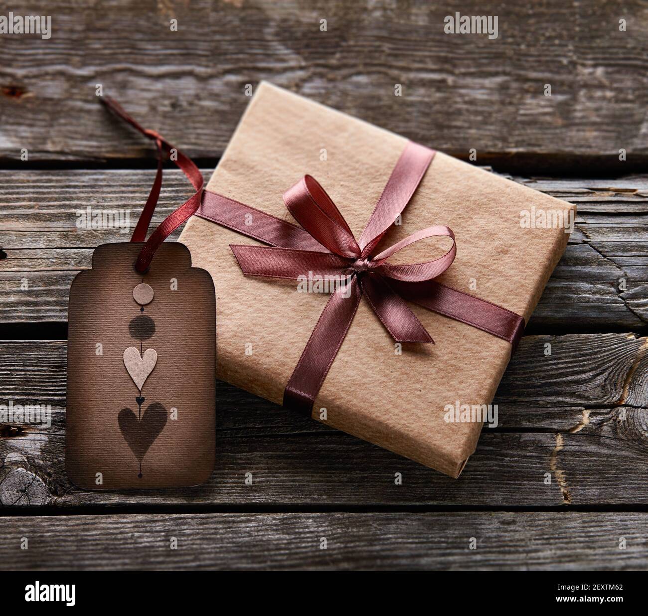 Gift wrap ribbon hi-res stock photography and images - Alamy