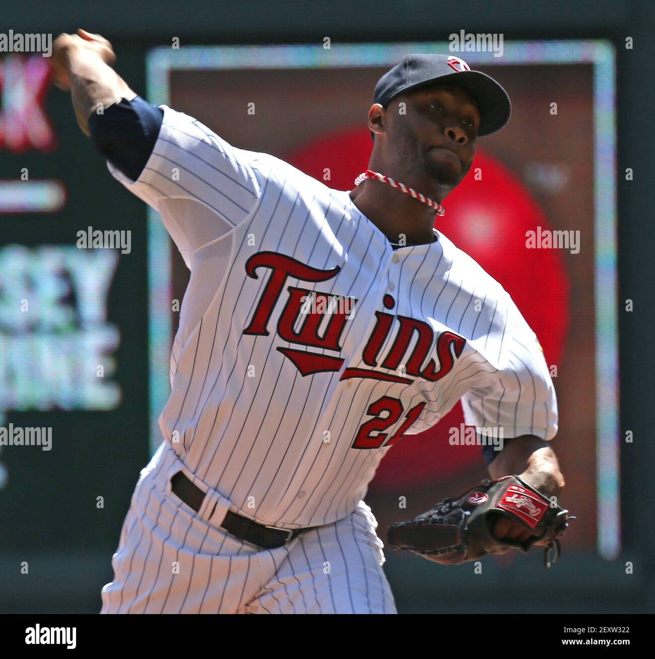 Minnesota Twins' Samuel Deduno pitches against the Texas Rangers on ...