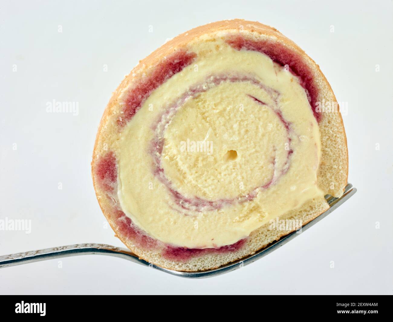 Arctic roll cake hi-res stock photography and images - Alamy