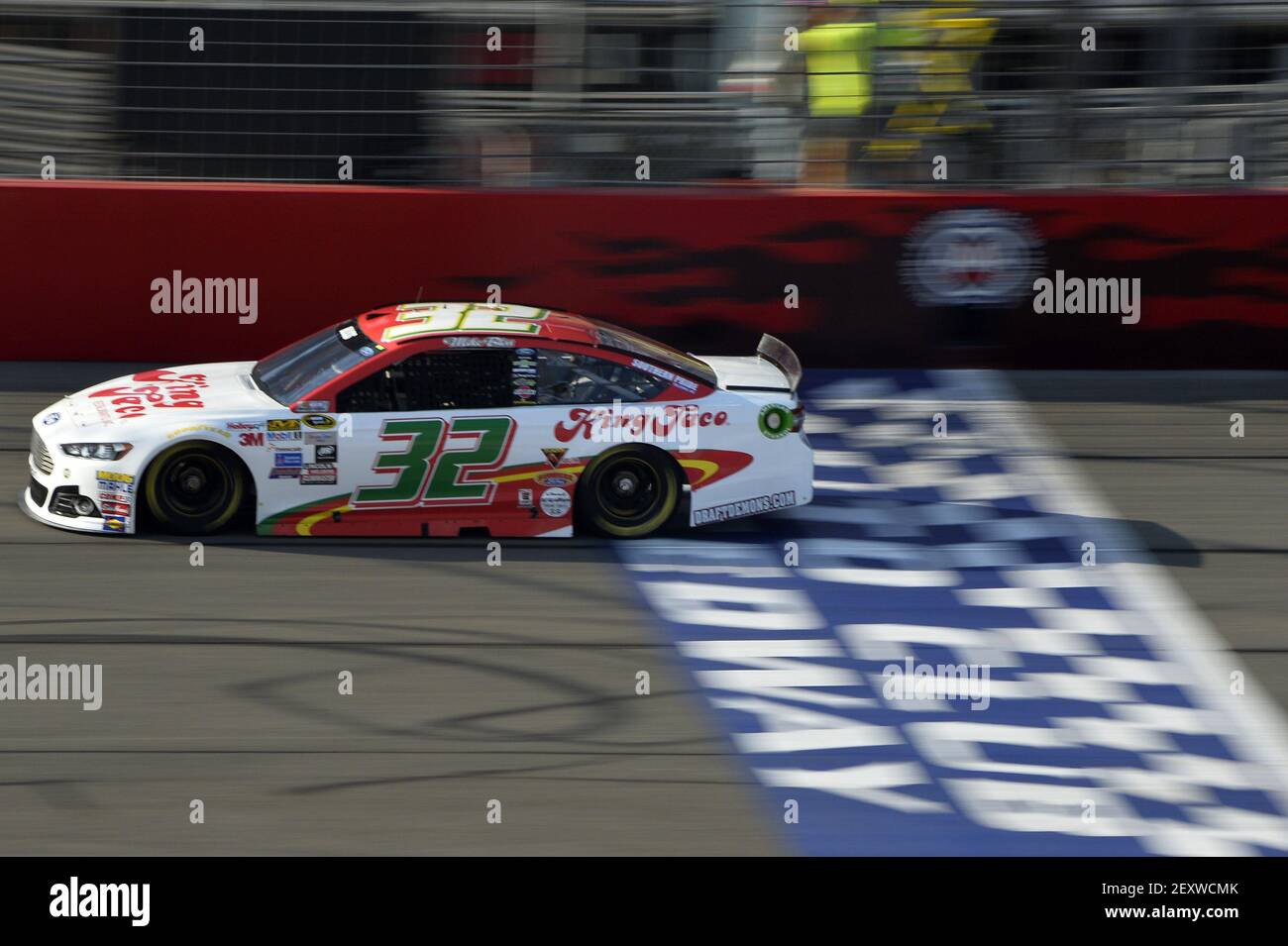 Auto club 400 hi-res stock photography and images - Alamy