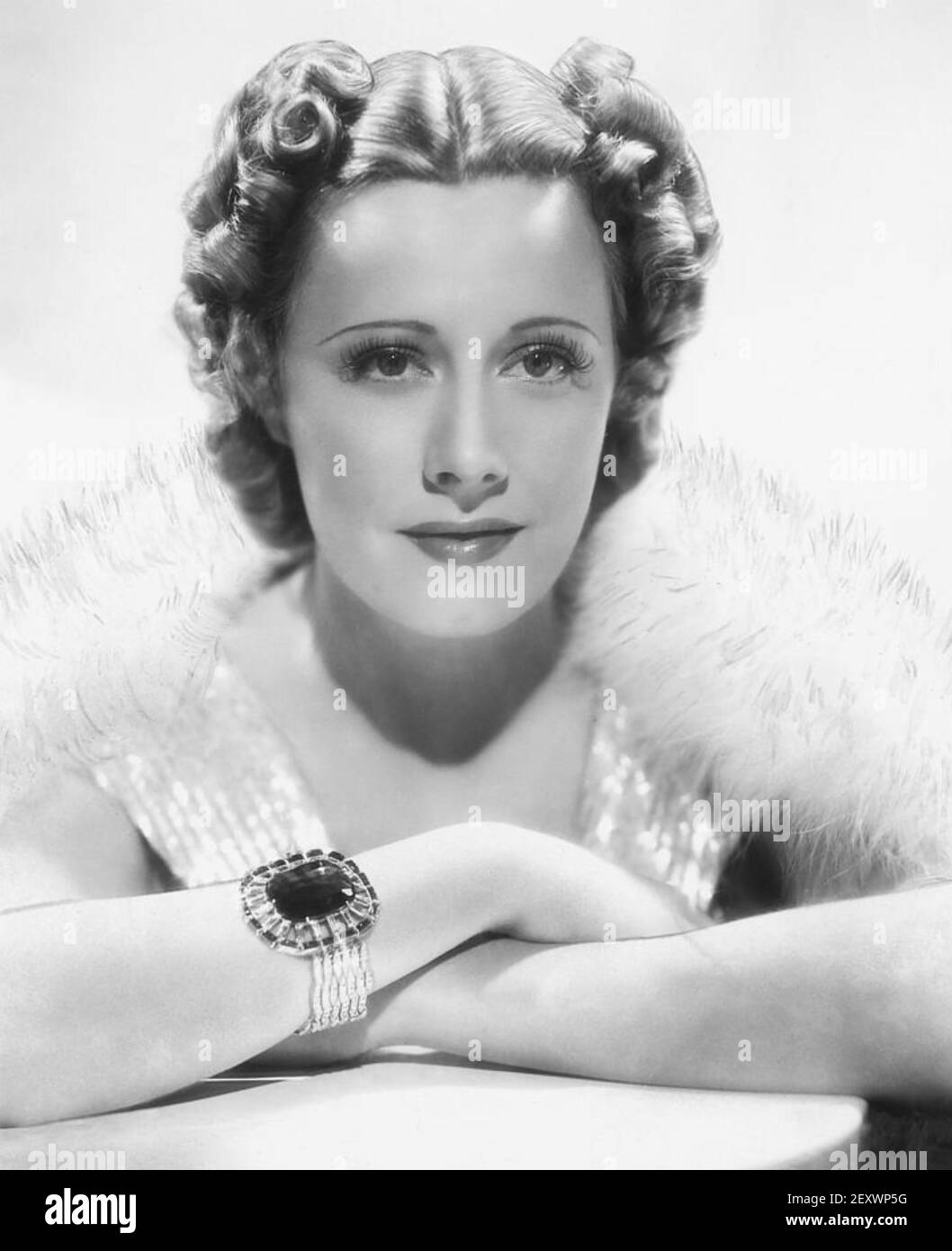 Irene dunn hi-res stock photography and images - Alamy