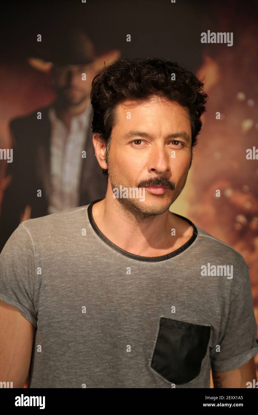 Actor Raul Mendez attends Telemundo's Press Junket for "El Seâ€“or de ...