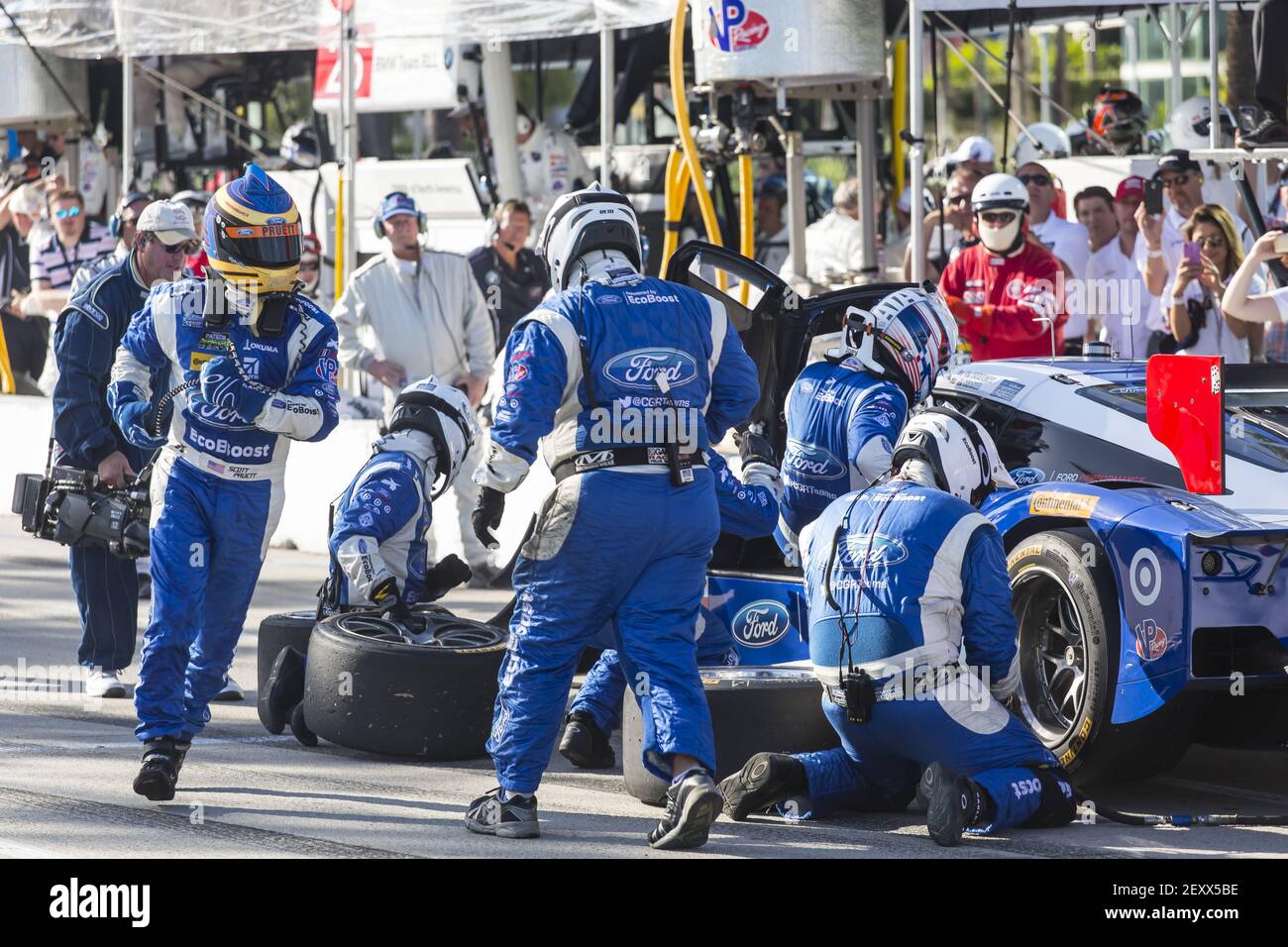 IMSA: Apr 18 Tequila Patron Sports Car Racing Showcase Stock Photo - Alamy