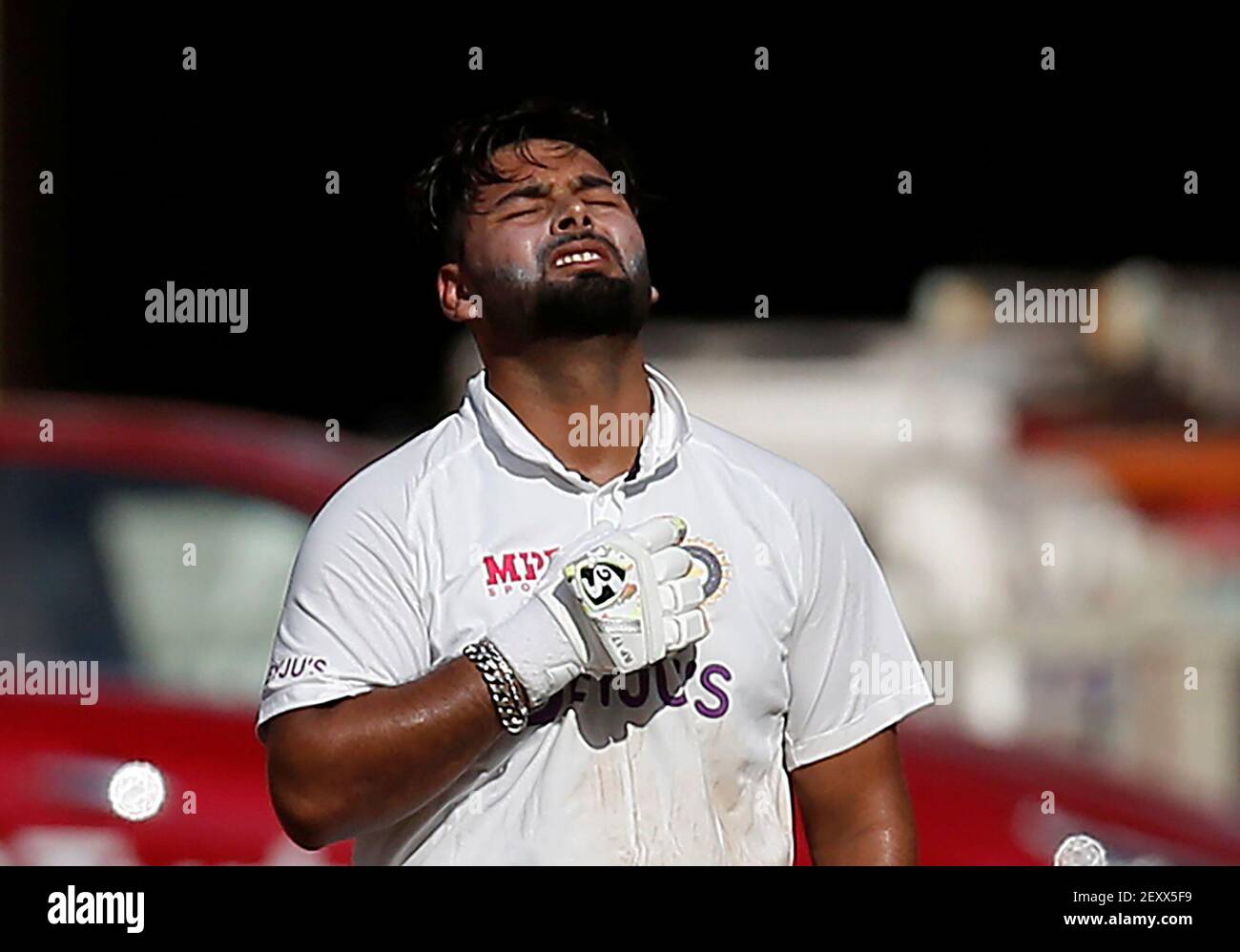 Narendra modi stadium ahmedabad hi-res stock photography and images - Alamy