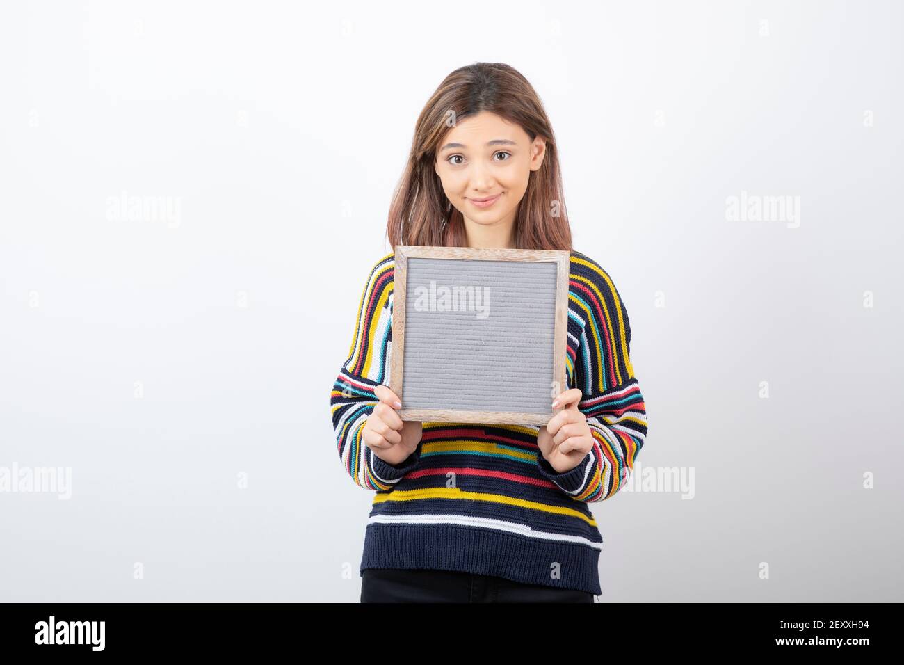 Female model standing pose hi-res stock photography and images - Alamy