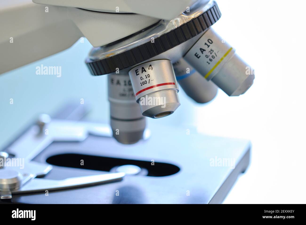 Microscope scientific tool hi-res stock photography and images - Alamy