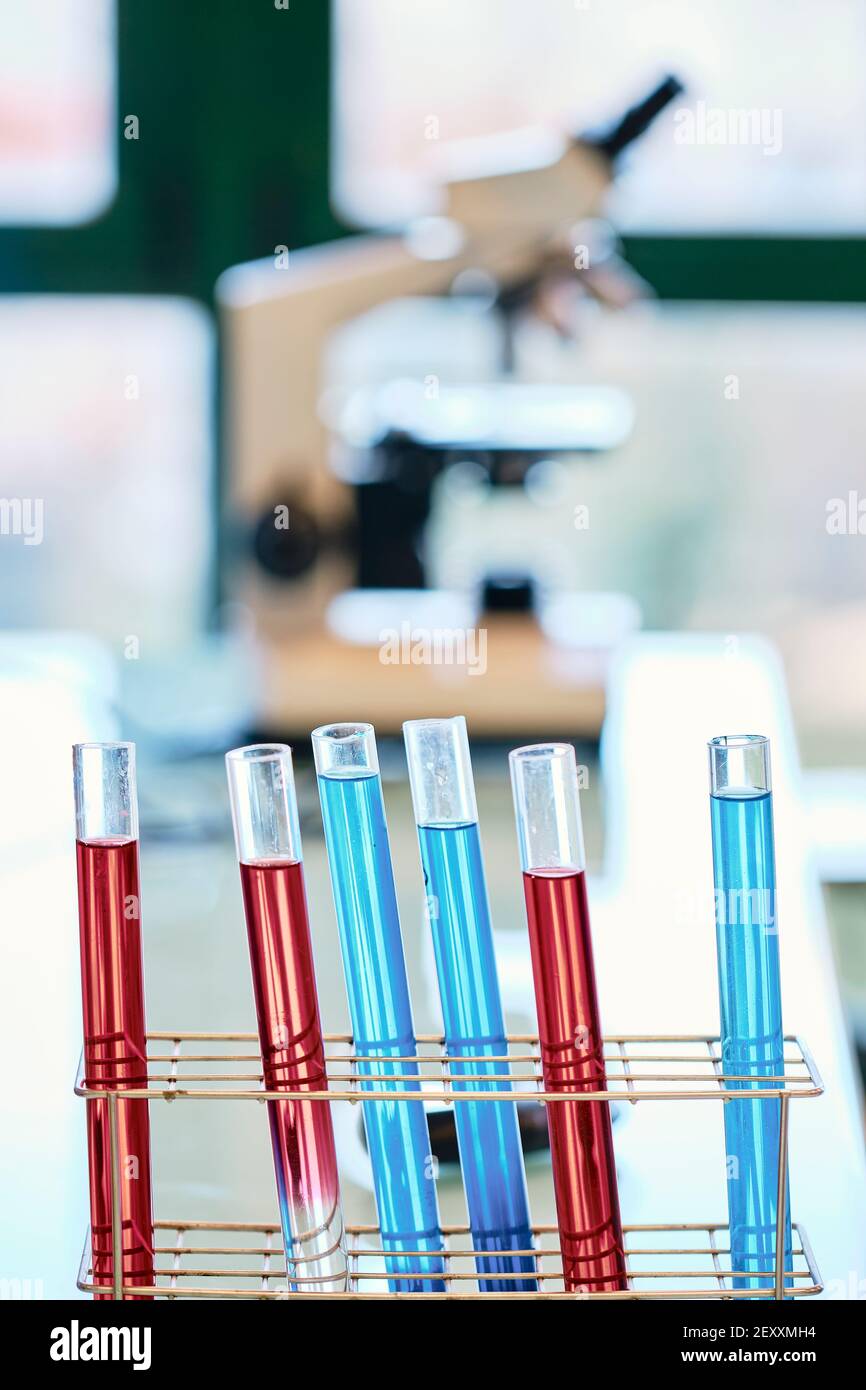 Microbiology equipment hi-res stock photography and images - Alamy