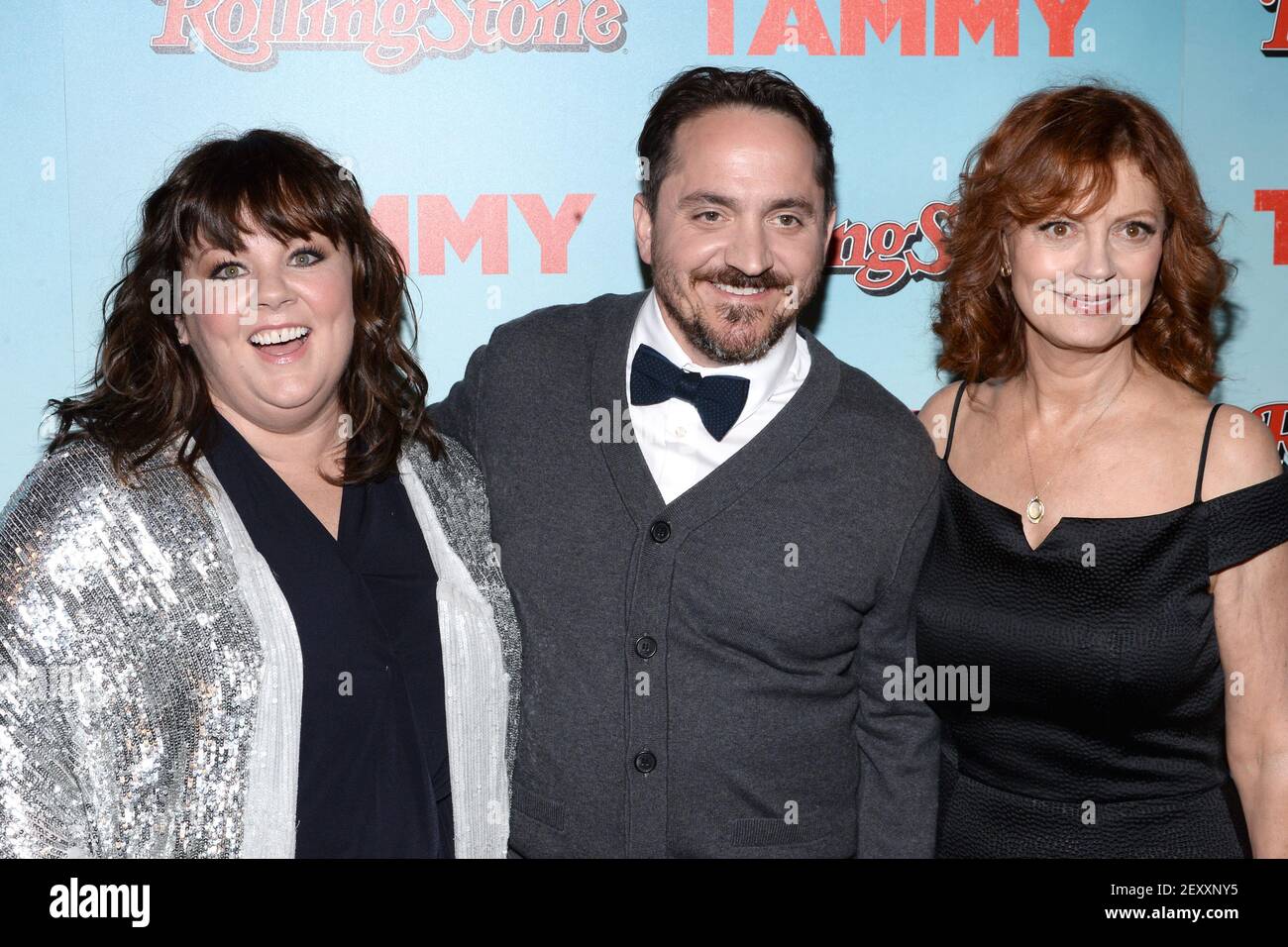 (L-R) Actress Melissa McCarthy, Ben Falcone and Susan Sarandon attend ...