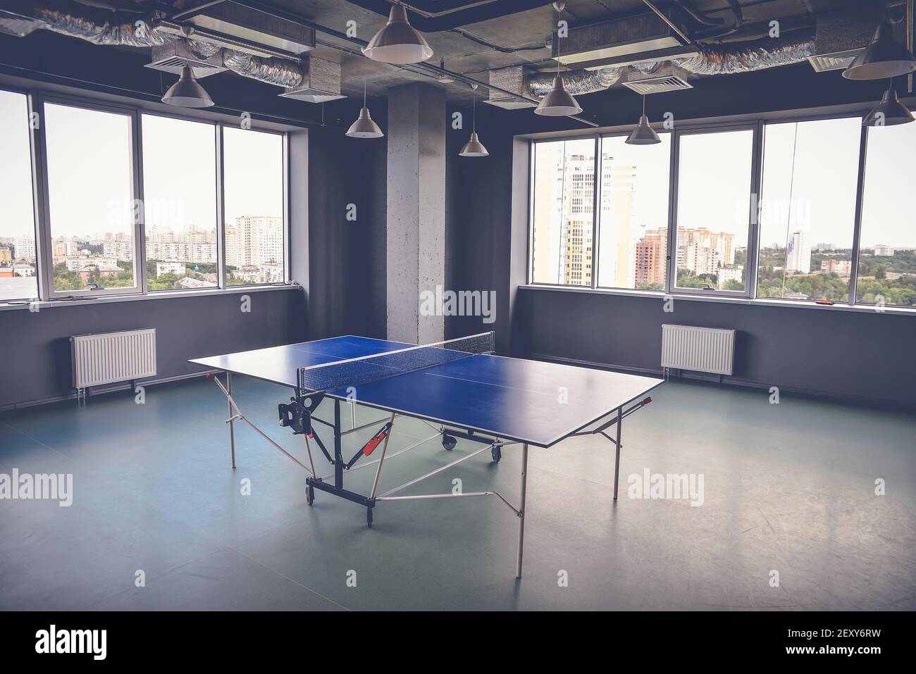 Interior tennis courts hi-res stock photography and images - Alamy